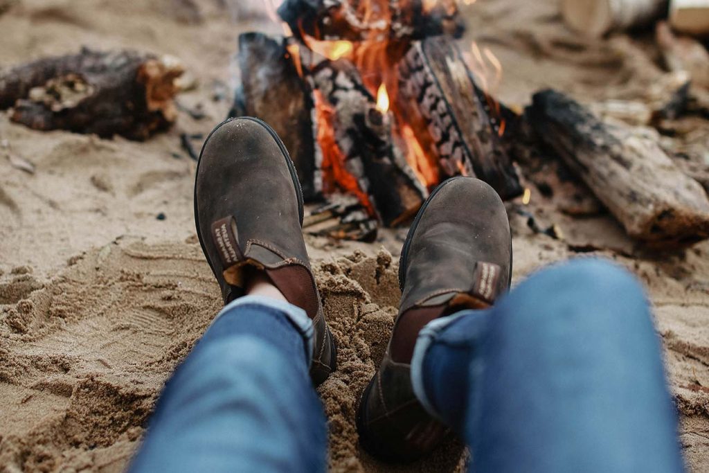 Campfire on the beach – Foy's Lake BASECAMP