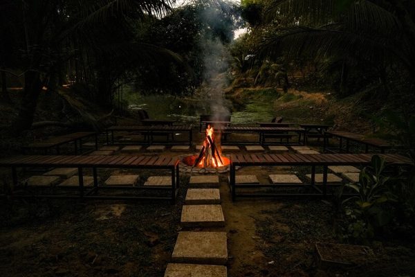 Campfire – Foy's Lake BASECAMP